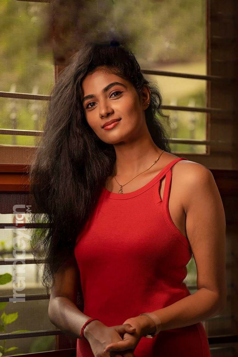Malavika Induchoodan Biography Wiki Age Birthday News 2024 Malavika Induchoodan Biography Wiki Age Birthday News 2024